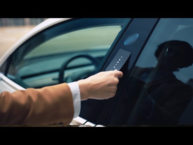 How to Lock Your Car with a Key Card？