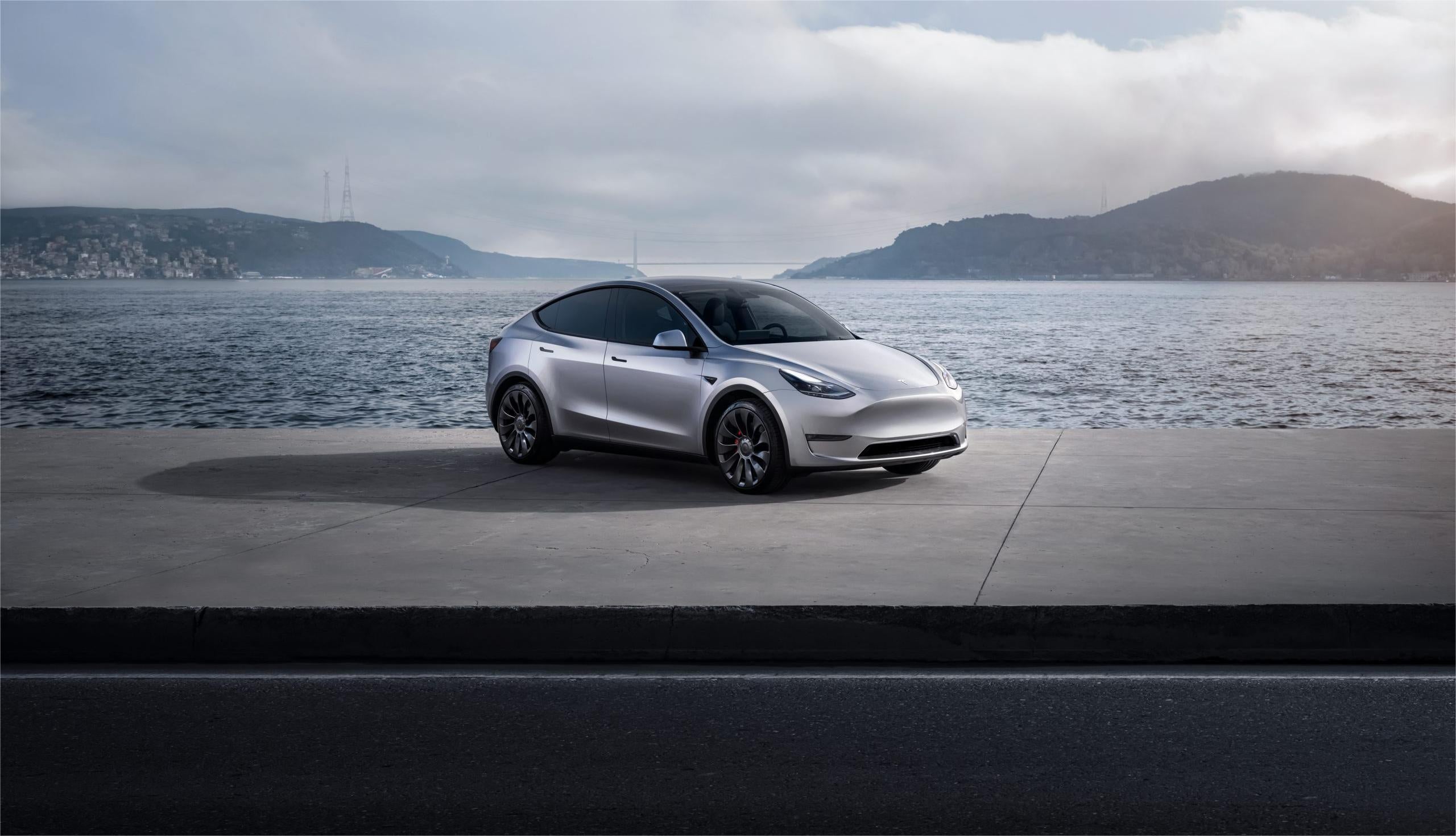 Tesla Model Y Dominates U.S. EV Market: Insights from Q1 Sales Data ...