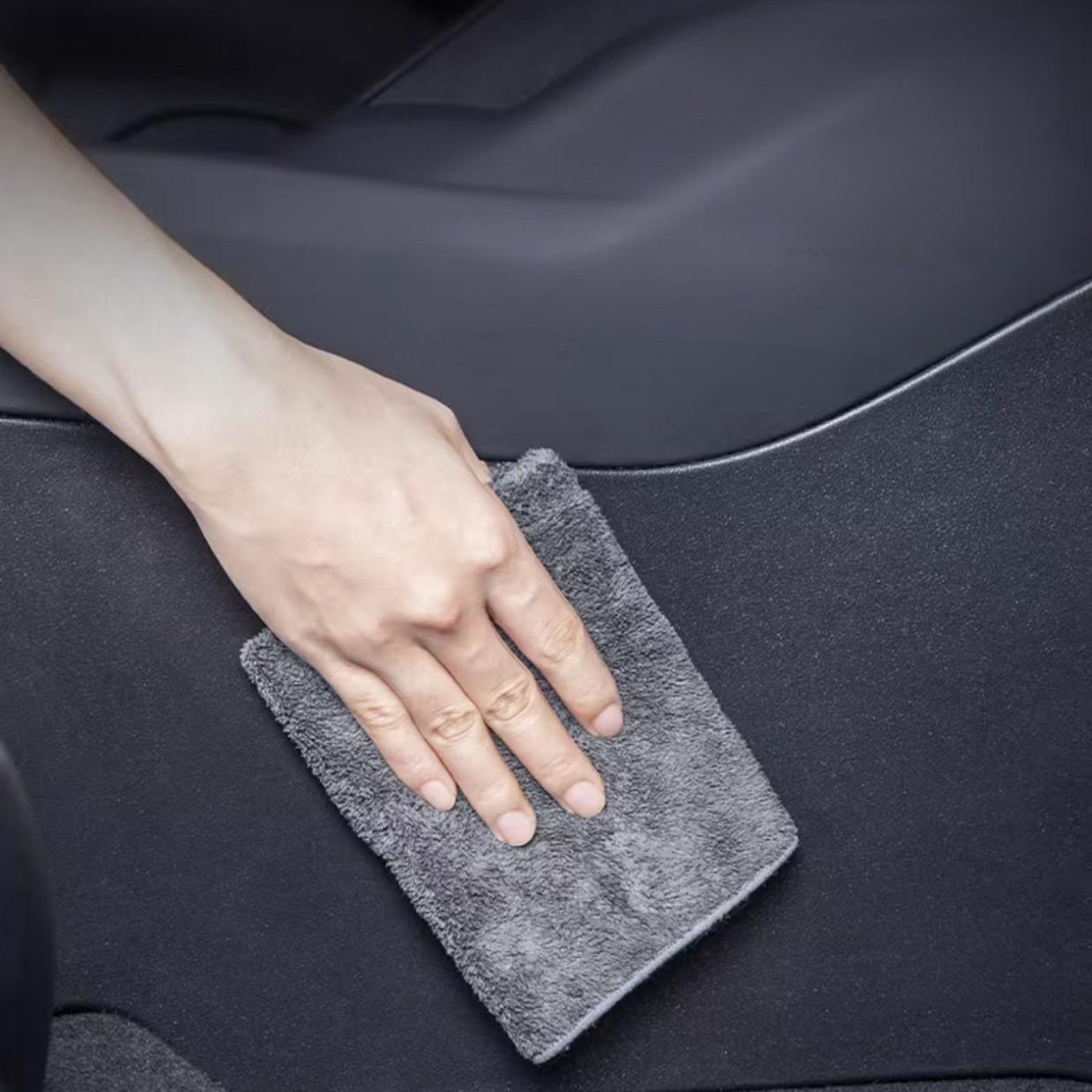 Tesla Model Y Juniper Center Console Side Anti-Kick Mats