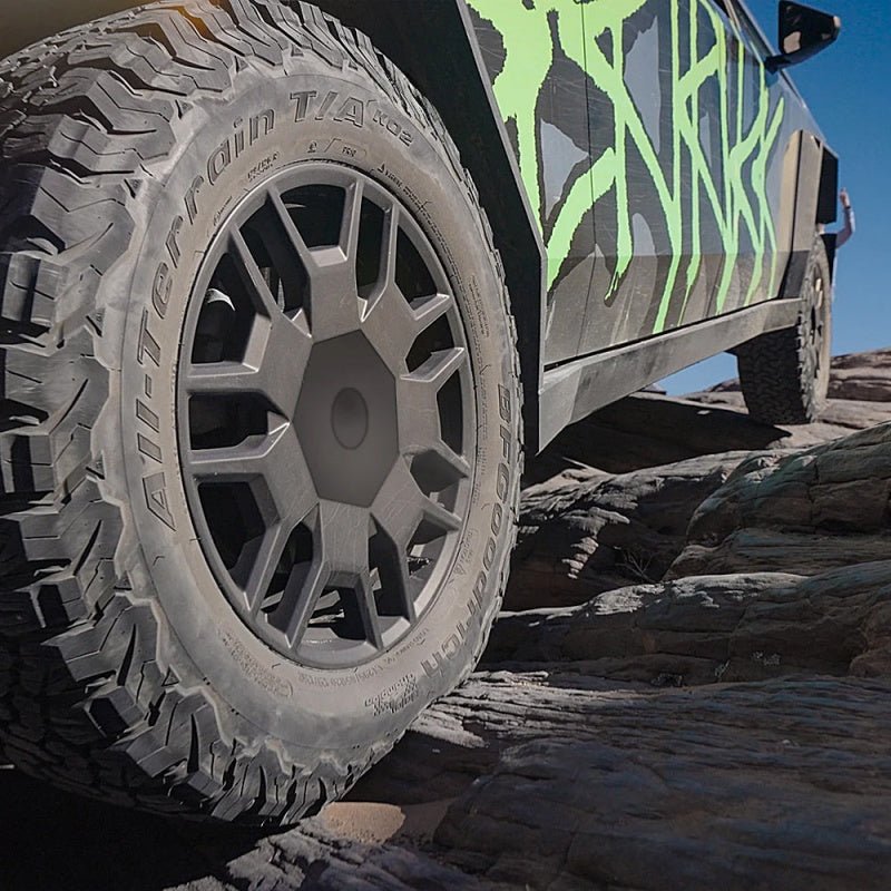 Cybertruck Full Coverage Hub Caps | Wheel Protection & Style - Tesery