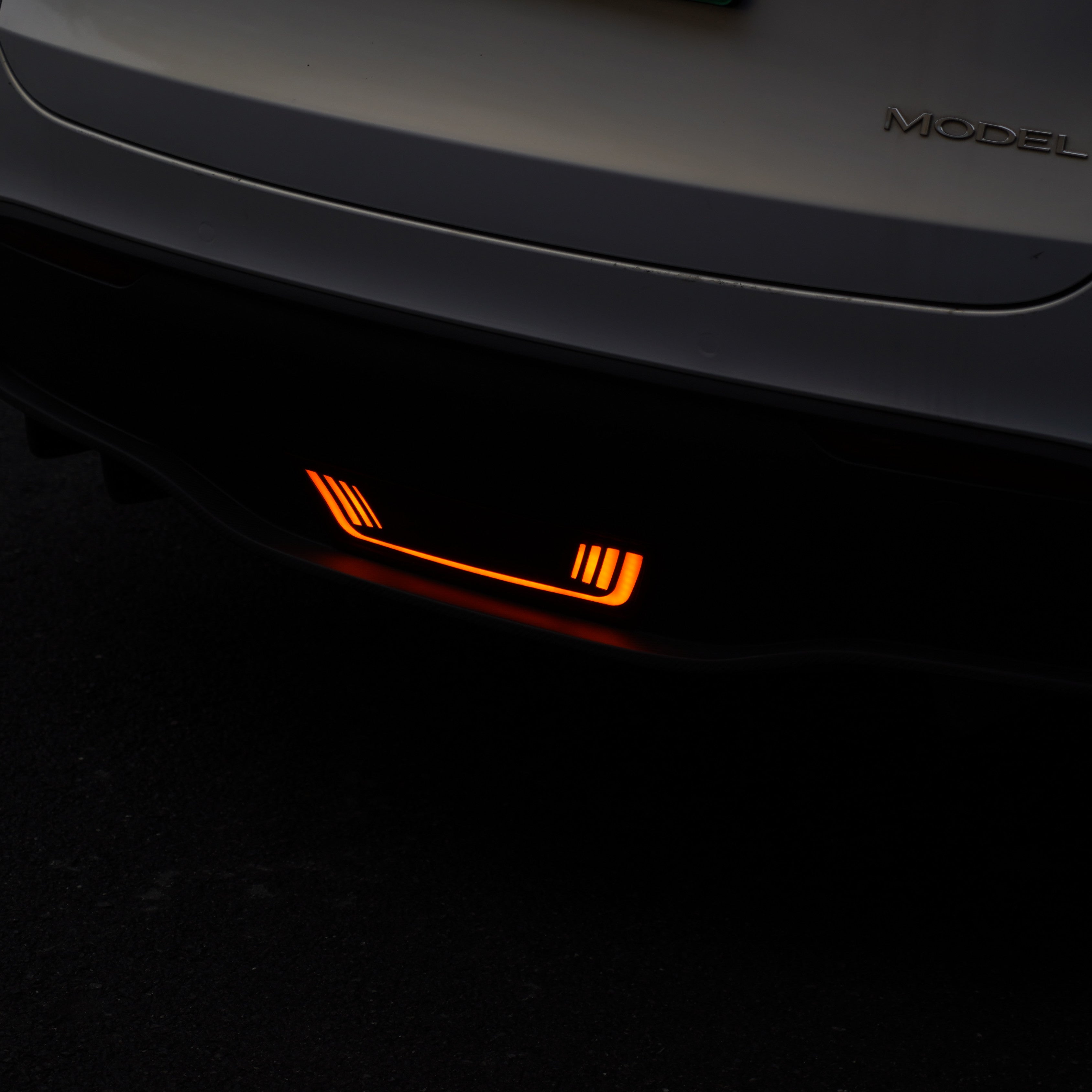 Tesla Model Y Pilot Light