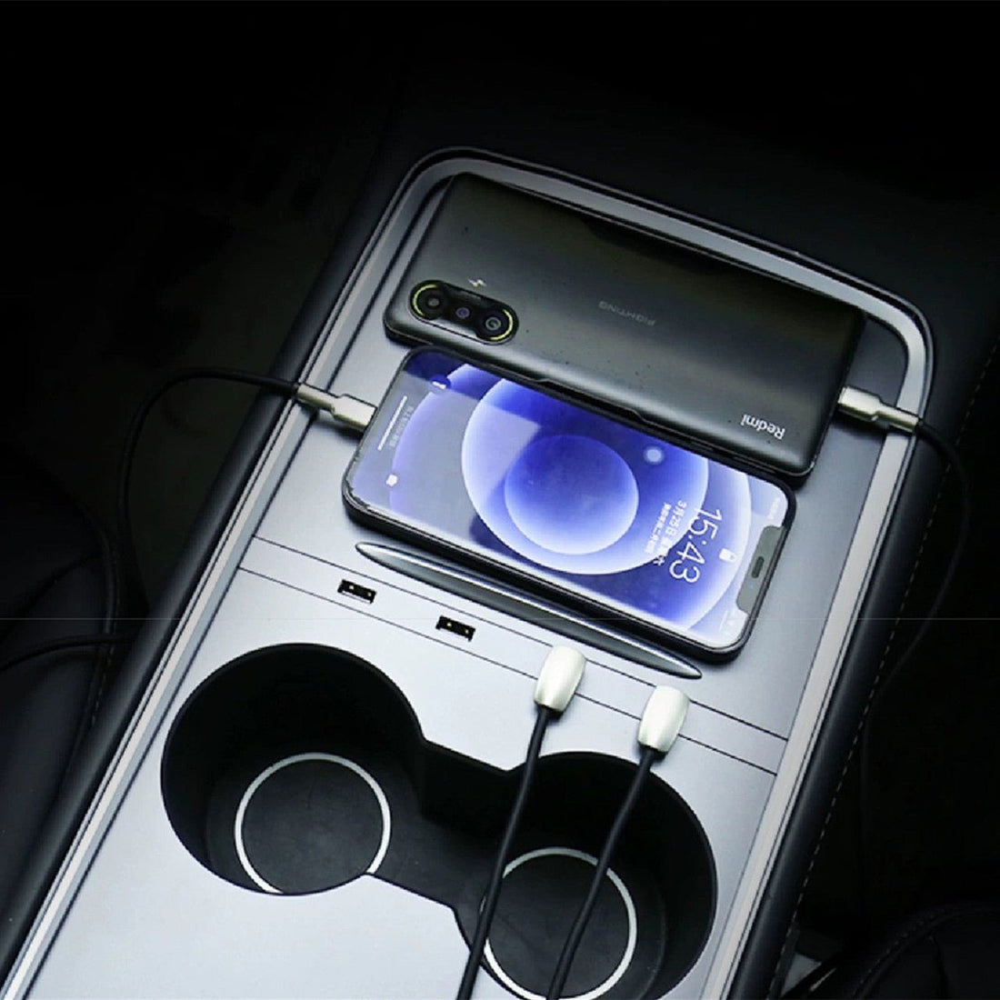 Tesla USB & Type-C Ports | Model 3 & Y Connectivity