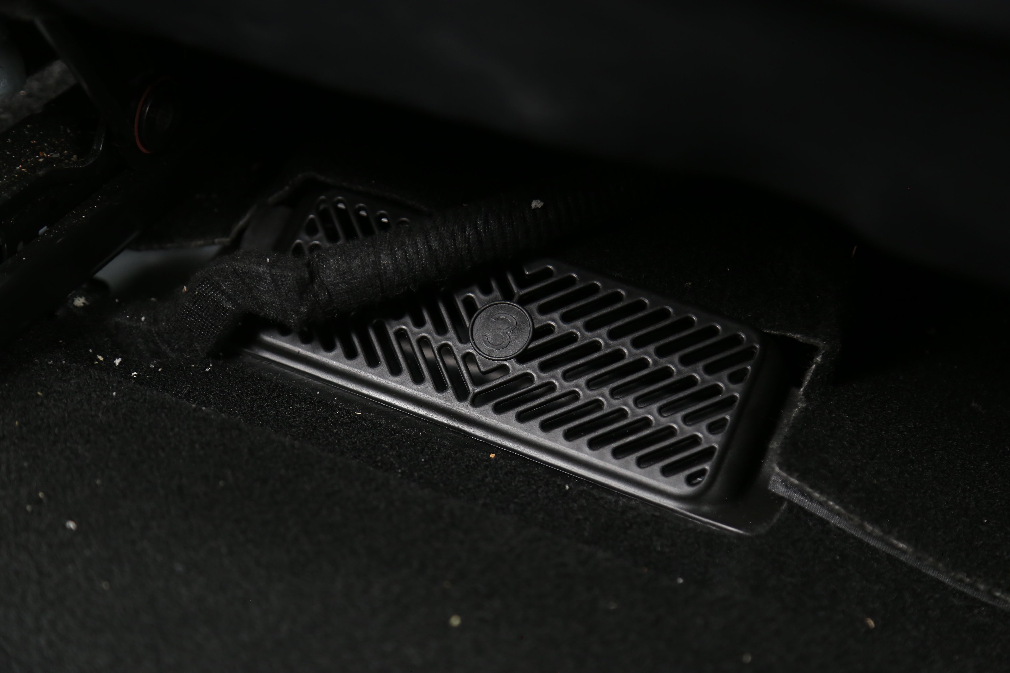 Under Seat Air Vent Cover for Tesla Model 3 2017-2023.10